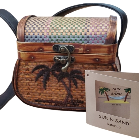 Sun And Sand | Bags | Vintage Sun N Sand Woven Rattan Palm Tree ...